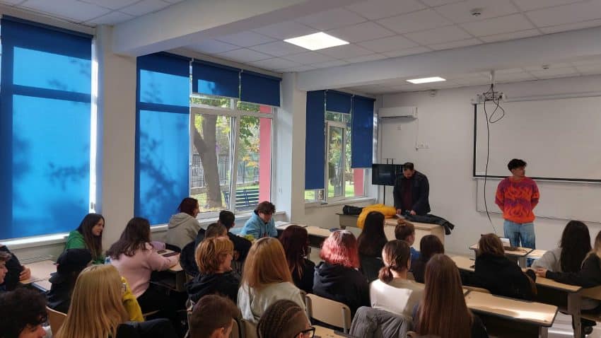 Consiliul Elevilor CNOO este implicat in educatie! | Colegiul Național ...